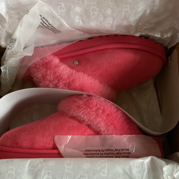 UGG | Shoes | Ugg The Classic Slipper Ii | Poshmark
